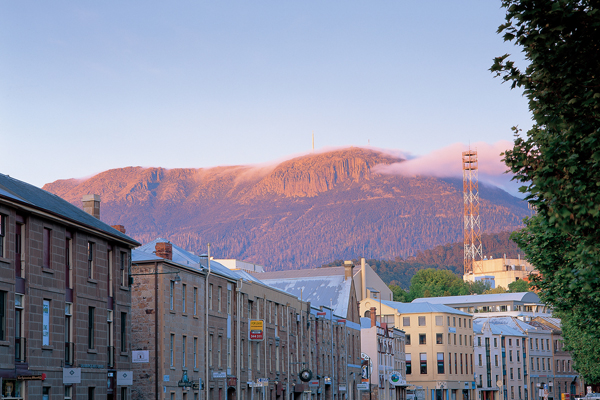 Full day tours Hobart - Book the best tour guide in Tas
